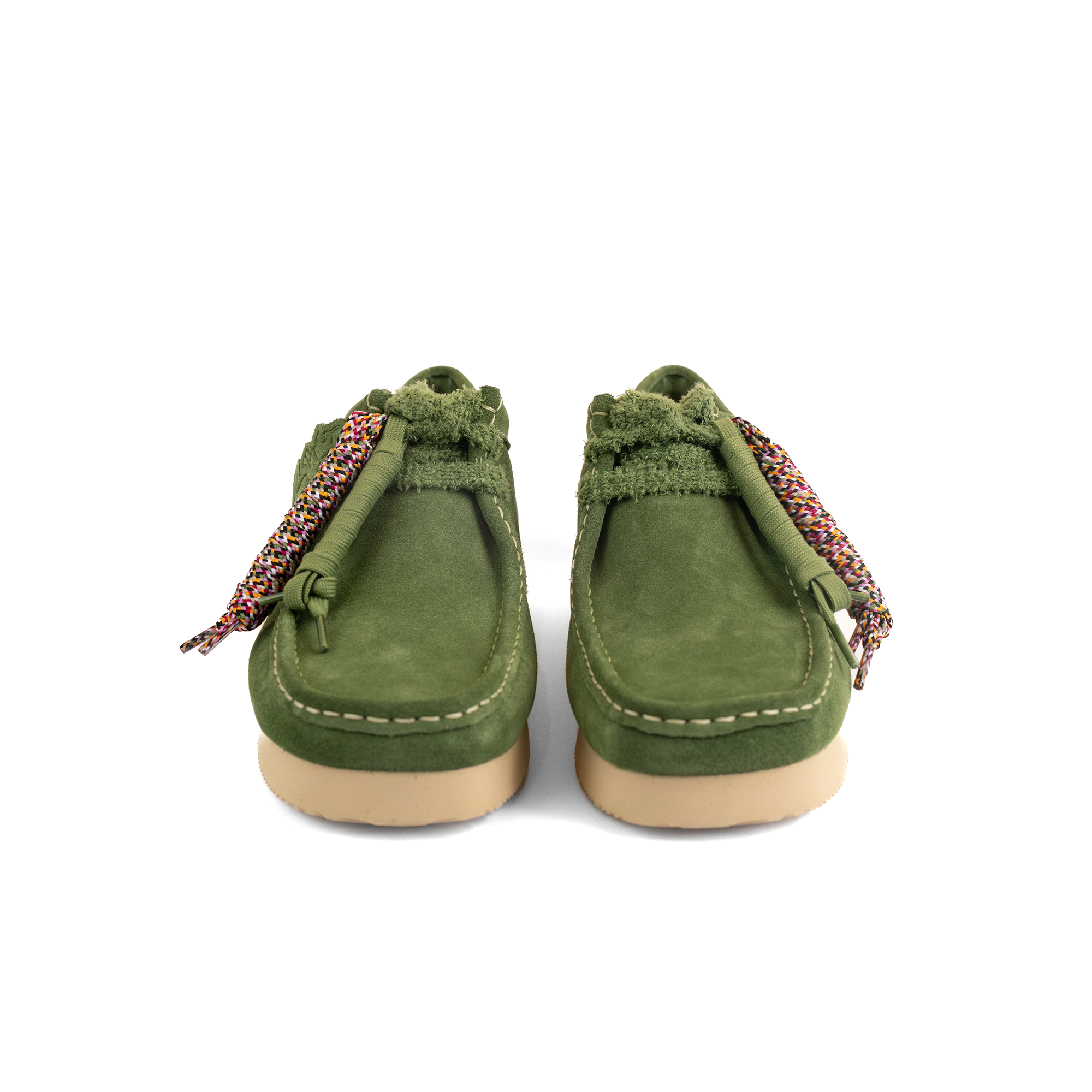 CLARKS WALLABEE - GREEN SUEDE – HOMETEAM